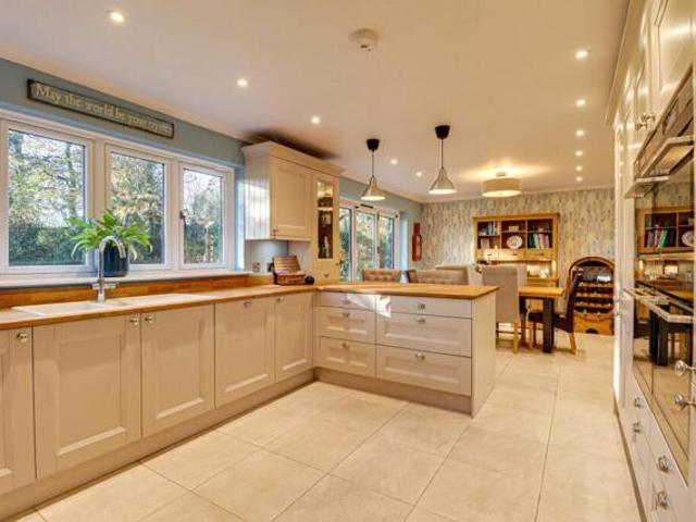 House 5 Bedroom For Sale Central Bedfordshire Central Bedfordshire 1000000 ELS101675244