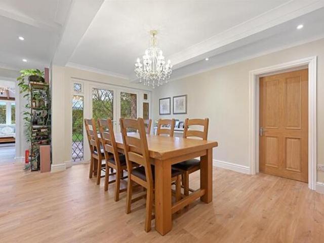 House 5 Bedroom For Sale Chalfont St. Peter Buckinghamshire 1325000 ELS100132721