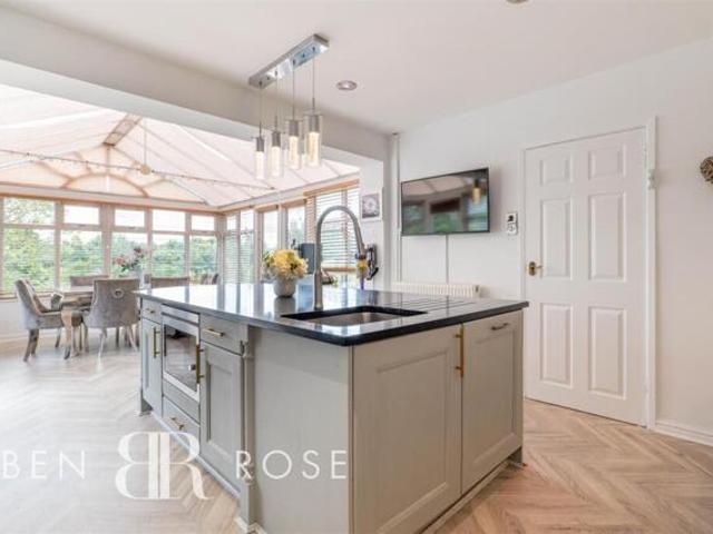 House 5 Bedroom For Sale Charnock Richard Lancashire 599995 ELS100881572