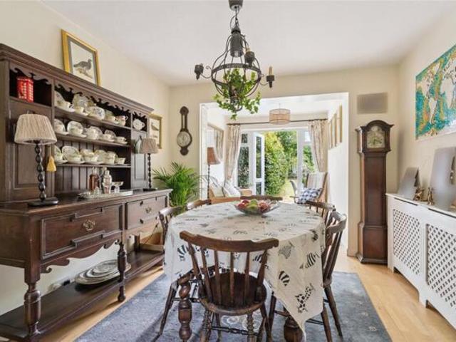 House 5 Bedroom For Sale Chesham Buckinghamshire 875000 ES98687681