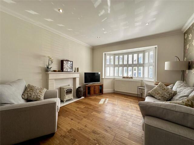 House 5 Bedroom For Sale Christchurch Dorset 950000 ELS101199748