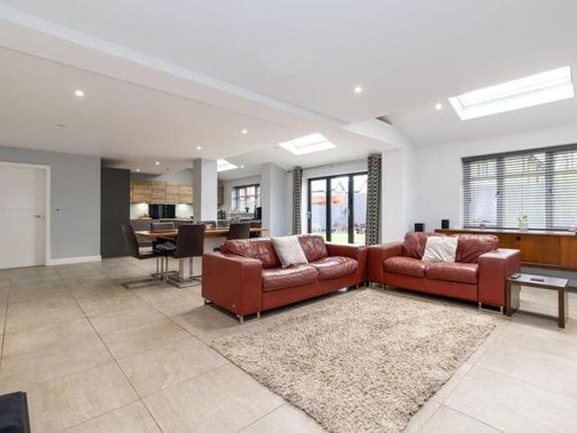 House 5 Bedroom For Sale Clayton Le Woods Lancashire 850000 ES100426668