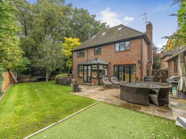 House 5 Bedroom For Sale Ashtead Surrey 1350000 ELS101675848