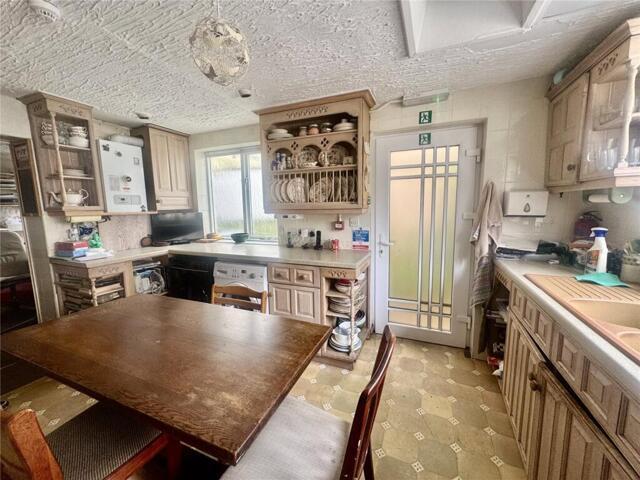 House 5 Bedroom For Sale Bournemouth Bournemouth 300000 ES98278455