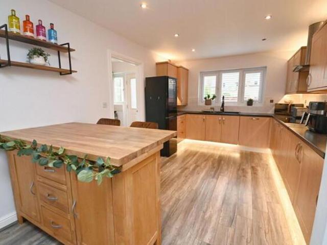 House 5 Bedroom For Sale Barnsley Barnsley 450000 ES98612600