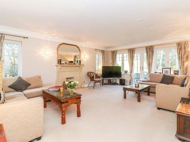 House 5 Bedroom For Sale Beaconsfield Buckinghamshire 2000000 ES101352036