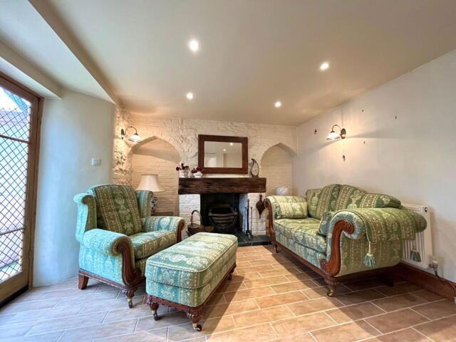 House 5 Bedroom For Sale Bedford Bedford Borough 600000 ES100023809