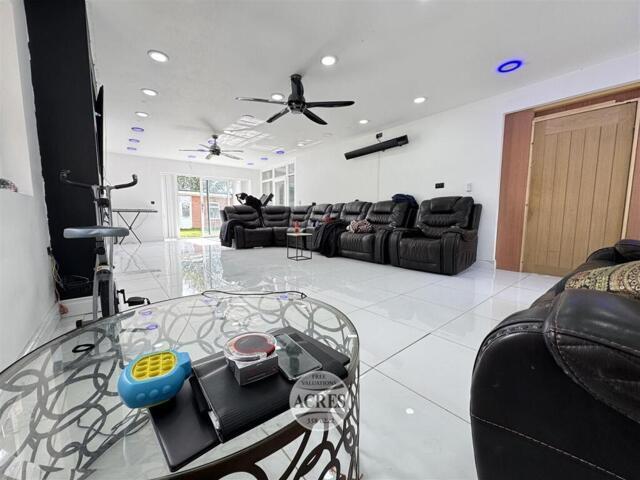House 5 Bedroom For Sale Birmingham West Midlands 450000 ES99808601