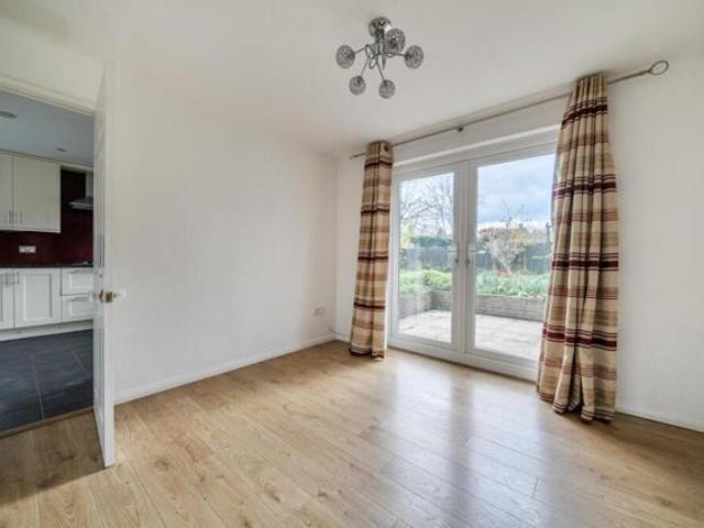 House 5 Bedroom For Sale Bracknell Berkshire 800000 ES100881347