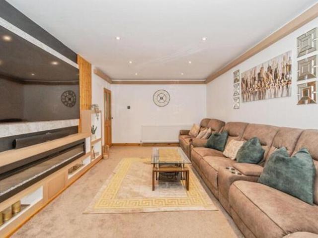 House 5 Bedroom For Sale Bradford Bradford 400000 ELS101199918