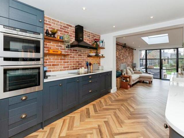 House 5 Bedroom For Sale Burnham Slough 900000 ELS99130308