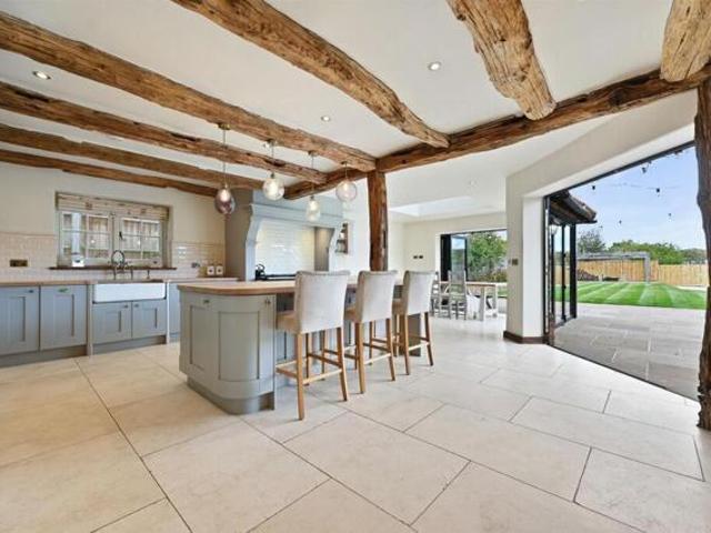 House 5 Bedroom For Sale Gerrards Cross Buckinghamshire 1745000 ES100541209