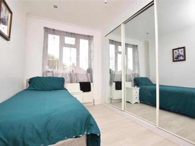 House 5 Bedroom For Sale Dagenham Greater London 650000 ES98577954