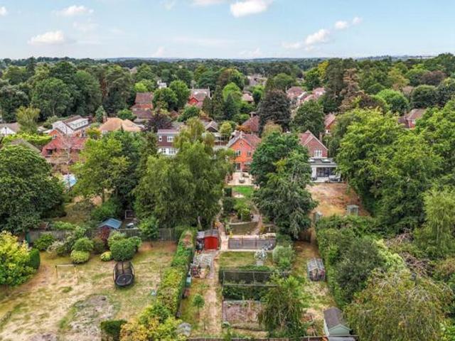 House 5 Bedroom For Sale Fleet Hampshire 895000 ELS99380805