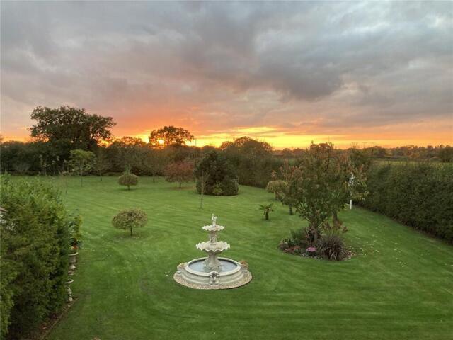 House 5 Bedroom For Sale Knutsford Cheshire East 1600000 ES99092644