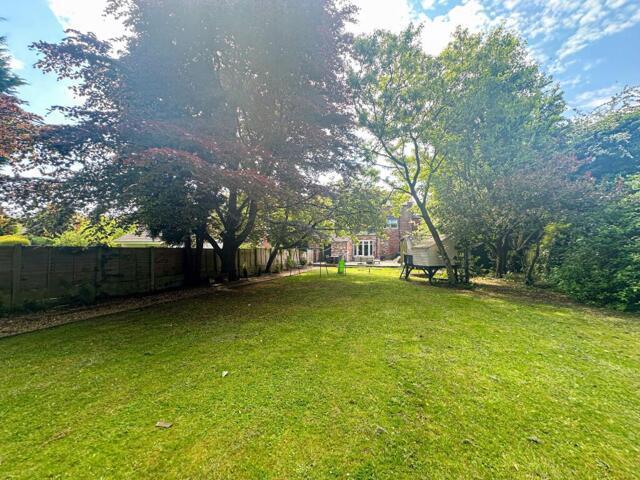 House 5 Bedroom For Sale Knowsley Knowsley 749950 ES98649383