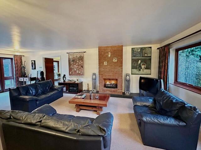 House 5 Bedroom For Sale Kenilworth Warwickshire 950000 ELS99029027