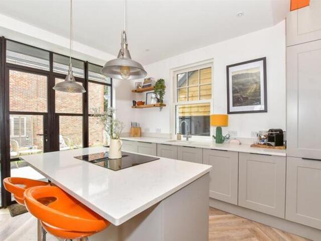 House 5 Bedroom For Sale Kent Kent 750000 ELS99381093