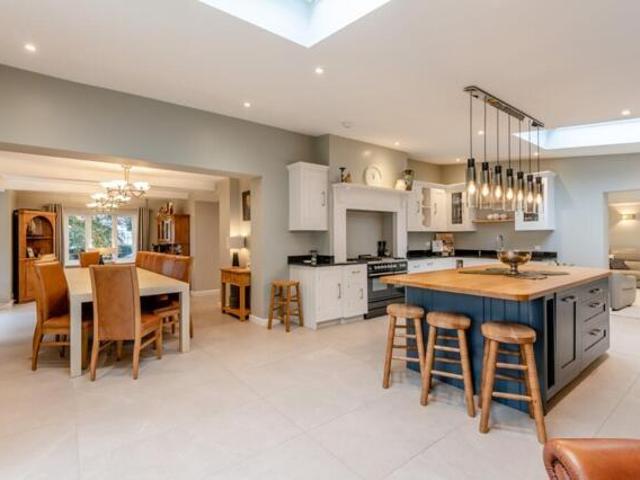 House 5 Bedroom For Sale Kent Kent 995000 ELS98649168