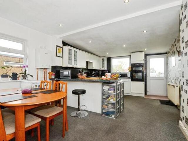 House 5 Bedroom For Sale Hillingdon Greater London 700000 ELS101119220