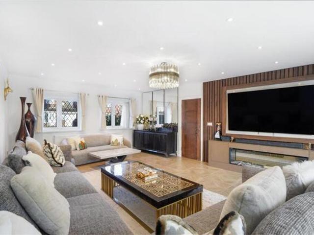 House 5 Bedroom For Sale Hillingdon Surrey 1099950 ELS101678724