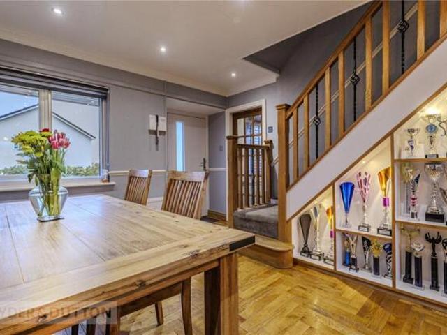 House 5 Bedroom For Sale Huddersfield Kirklees 350000 ELS100132294