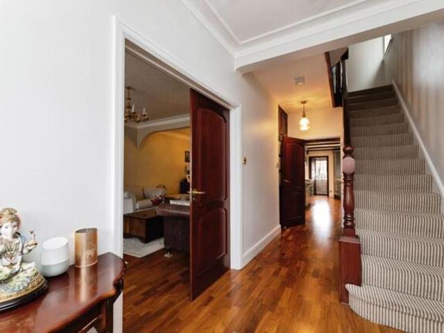 House 5 Bedroom For Sale Ilford Greater London 900000 ES101797047