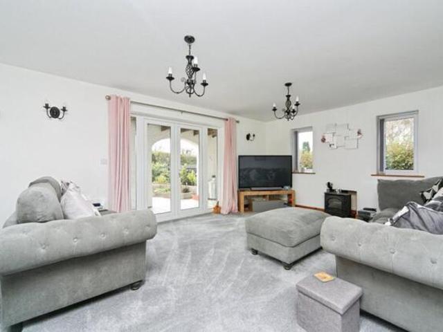 House 5 Bedroom For Sale Isle Of Anglesey Isle Of Anglesey 600000 ES100426418