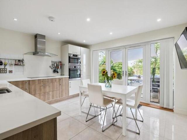 House 5 Bedroom For Sale Iver Buckinghamshire 880000 ELS100398613