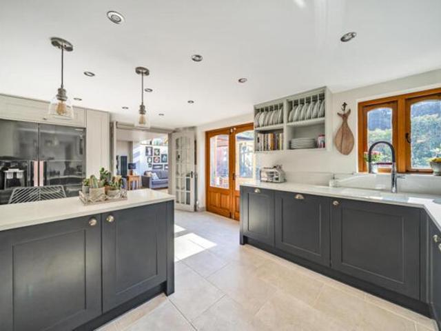 House 5 Bedroom For Sale Oxfordshire Oxfordshire 900000 ES92108482