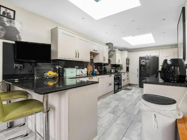 House 5 Bedroom For Sale London Greater London 1700000 ELS99344607