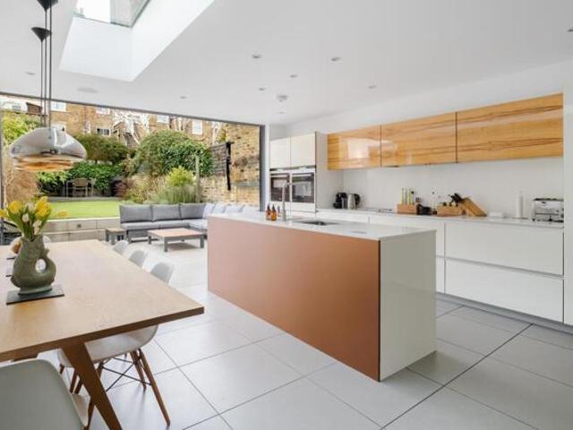 House 5 Bedroom For Sale London Greater London 2850000 ES100917842