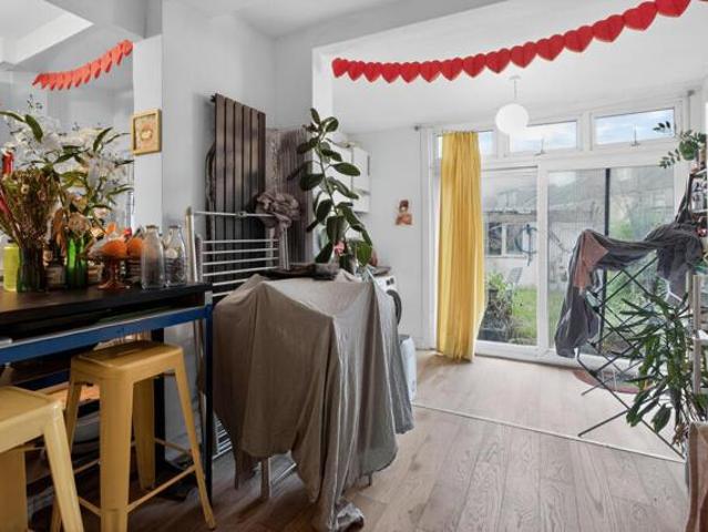 House 5 Bedroom For Sale London Greater London 750000 ES101675369
