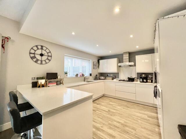House 5 Bedroom For Sale Lancs Blackpool 577000 ELS101678477