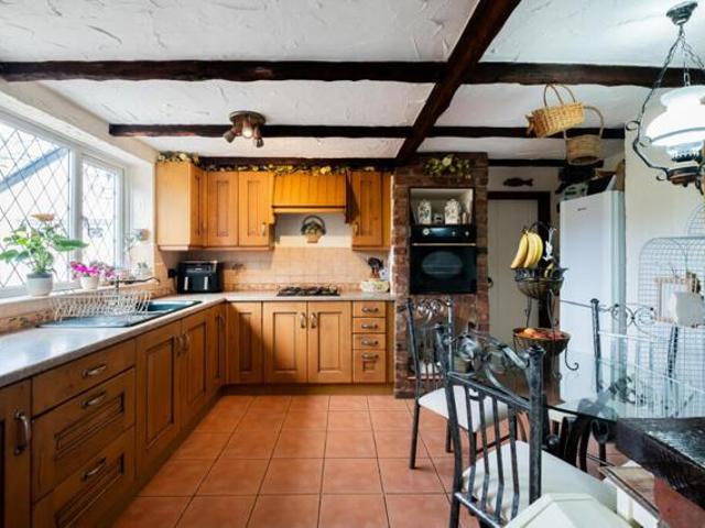 House 5 Bedroom For Sale Lancs Lancashire 475000 ES100456759