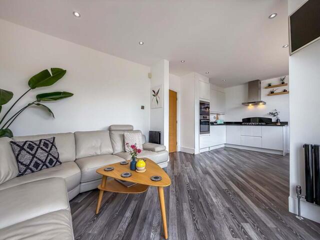 House 5 Bedroom For Sale Lancs Sefton 785000 ELS98687744