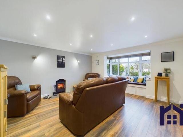 House 5 Bedroom For Sale Leyland Lancashire 550000 ELS99236958