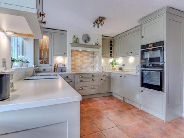 House 5 Bedroom For Sale Leicester Leicester 625000 ELS100540819
