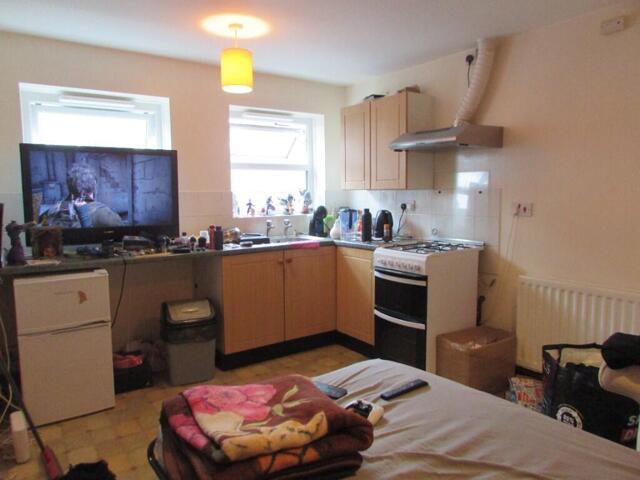 House 5 Bedroom For Sale Luton Luton 450000 ES98835027