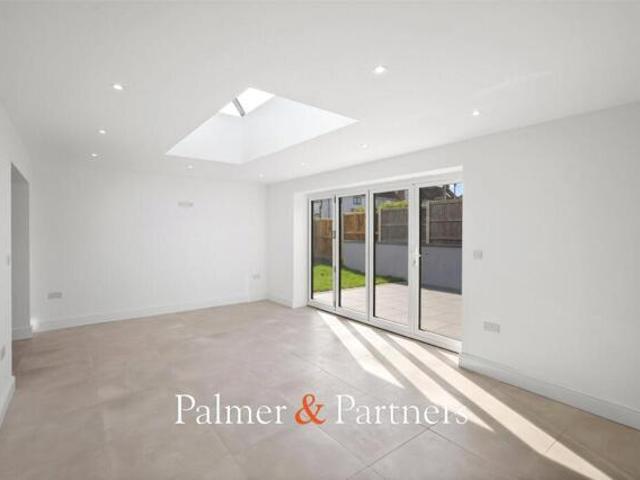 House 5 Bedroom For Sale Manningtree Essex 550000 ES101677526