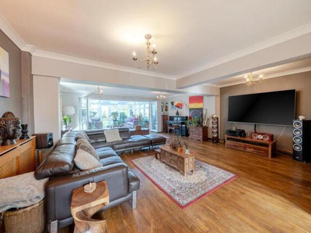 House 5 Bedroom For Sale Markyate Hertfordshire 1295000 ELS101676488