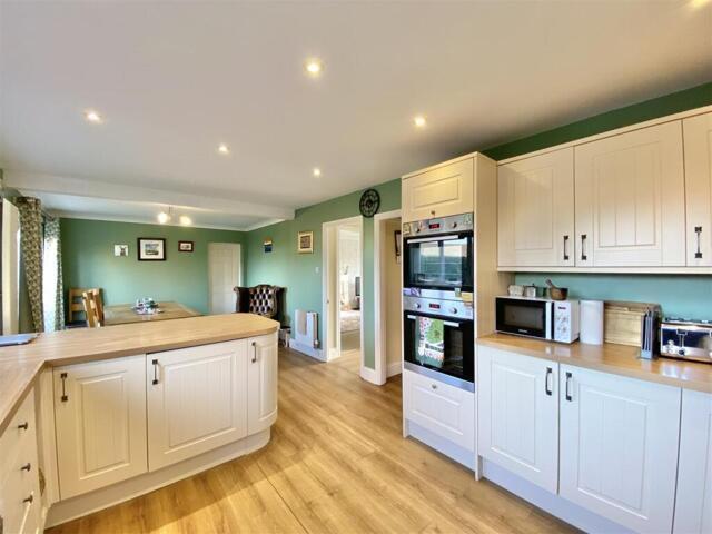 House 5 Bedroom For Sale North Yorkshire North Yorkshire 450000 ES99642009