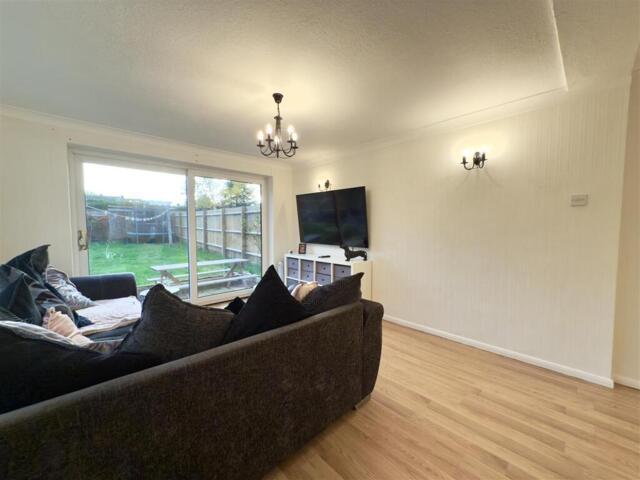 House 5 Bedroom For Sale Northampton Northamptonshire 325000 ELS99840313
