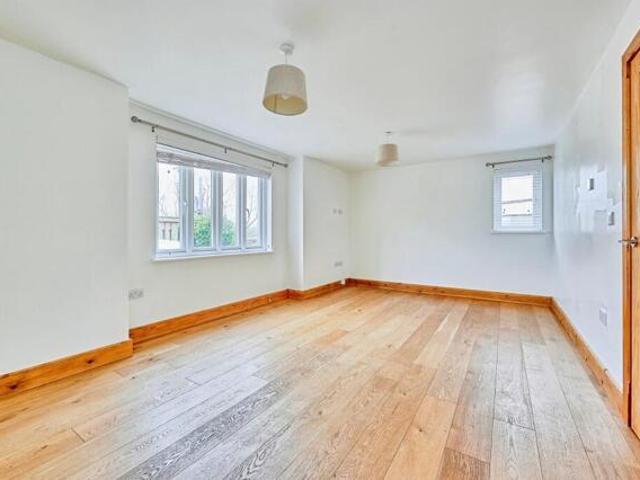 House 5 Bedroom For Sale Newport Isle Of Wight 700000 ES101777751