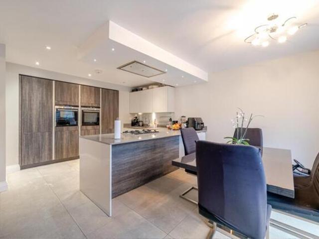 House 5 Bedroom For Sale Southall Greater London 1075000 ELS100158472