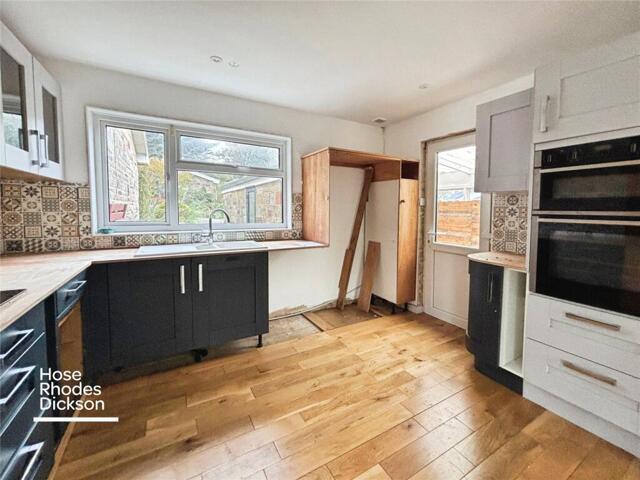 House 5 Bedroom For Sale Shanklin Isle Of Wight 330000 ELS100426141