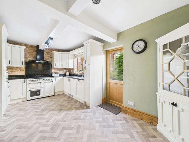 House 5 Bedroom For Sale Shropshire Shropshire 595000 ES100917778