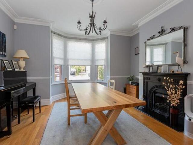 House 5 Bedroom For Sale Slough Slough 900000 ELS100733599