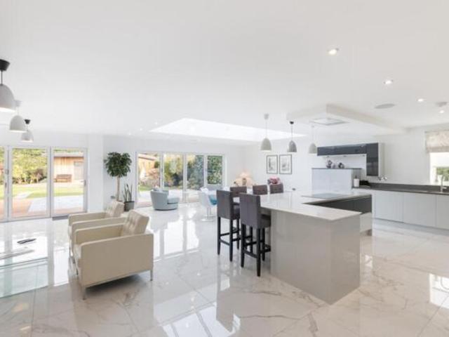 House 5 Bedroom For Sale St. Peter Port St. Peter Port 4650000 ELS99277953
