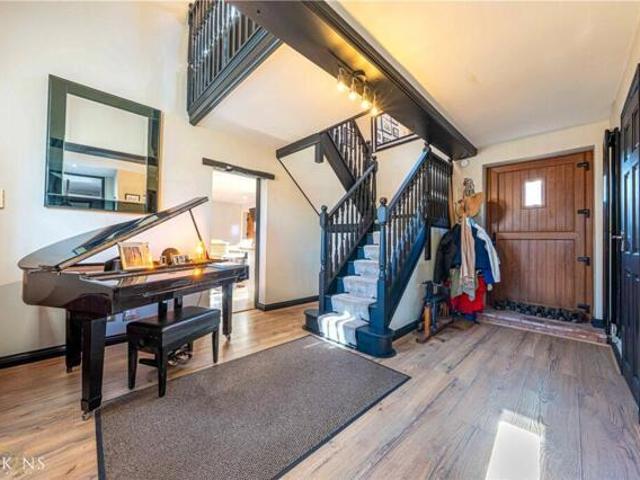 House 5 Bedroom For Sale Staffordshire Staffordshire 825000 ELS98404373